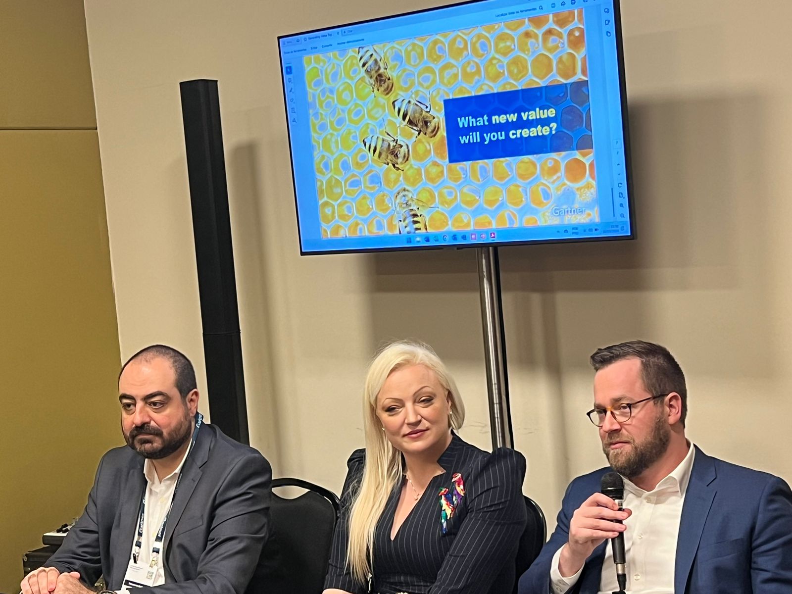 IA nas organizações avançará de cima para baixo será bottoms up