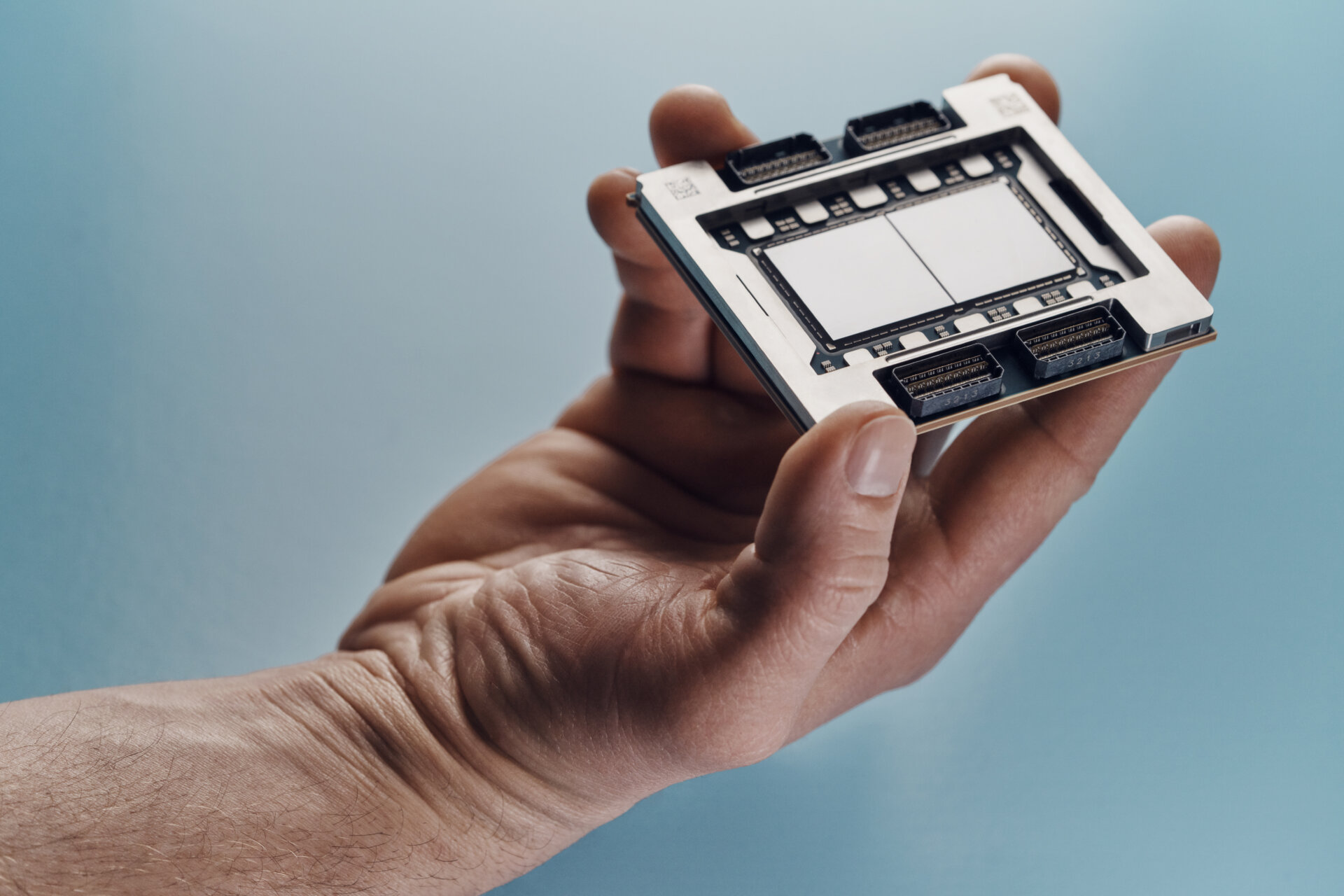 IBM anuncia mainframe com foco em inteligência artificial e segurança ...